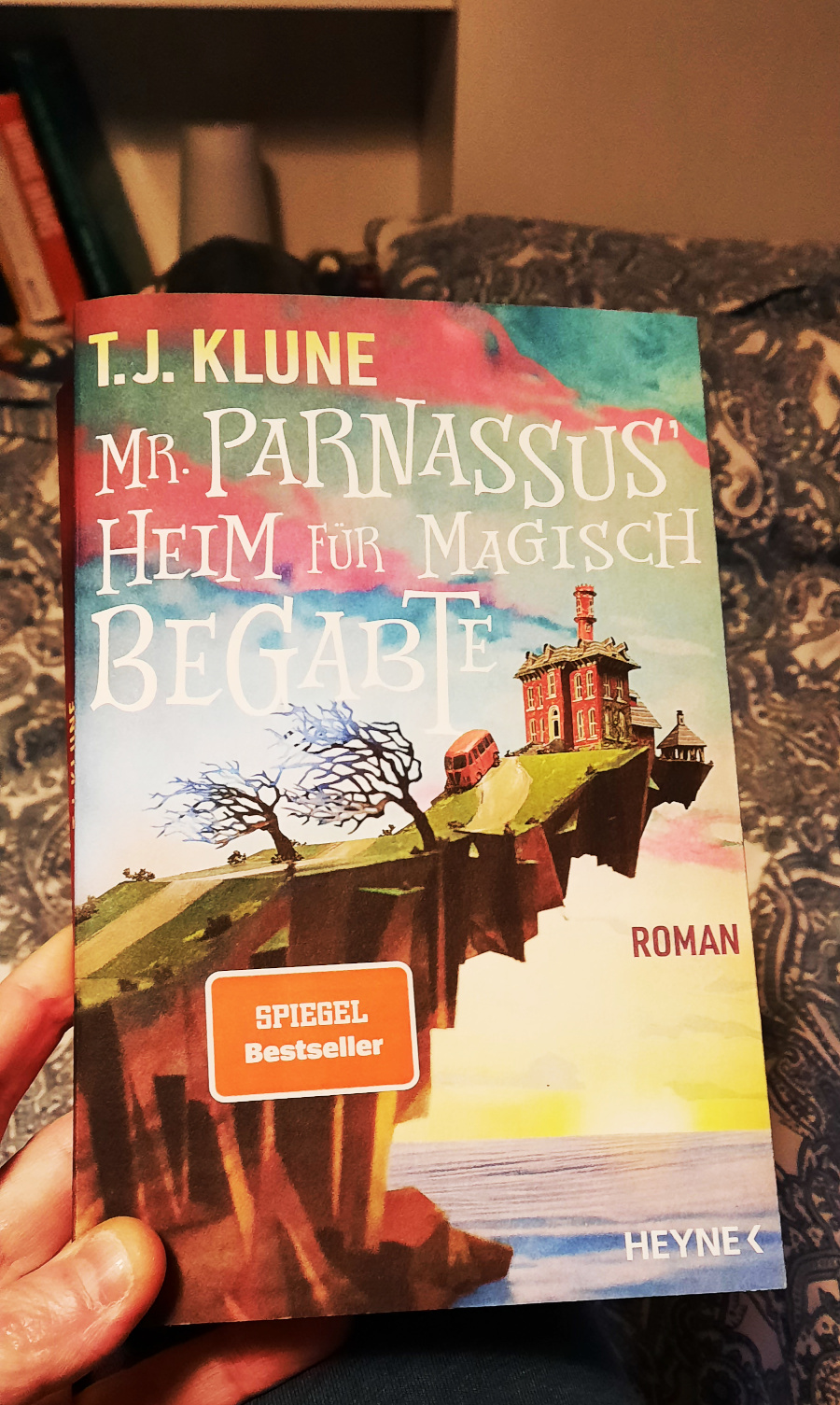 Buchempfehlung: Mr. Parnassus’ Heim für magisch Begabte – Dopamin zum ...